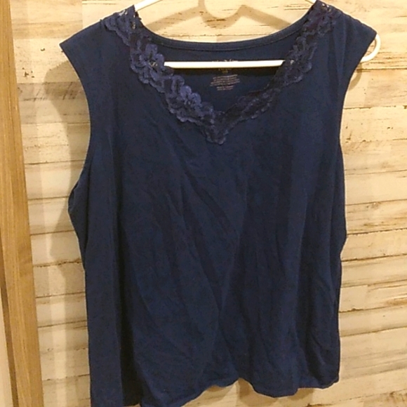 White Stag | Tops | White Stag Womens Top Box 47 | Poshmark